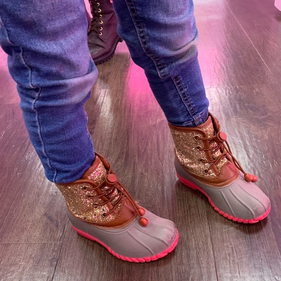 ShopFor_Fun Boutique | Shoes | Girls Glitter Duck Boots | Poshmark